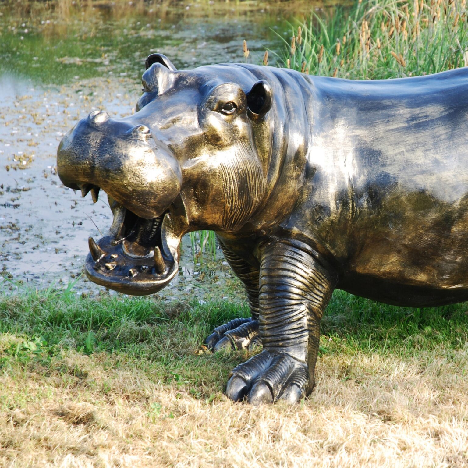 Hippo - Garden Wonders UK