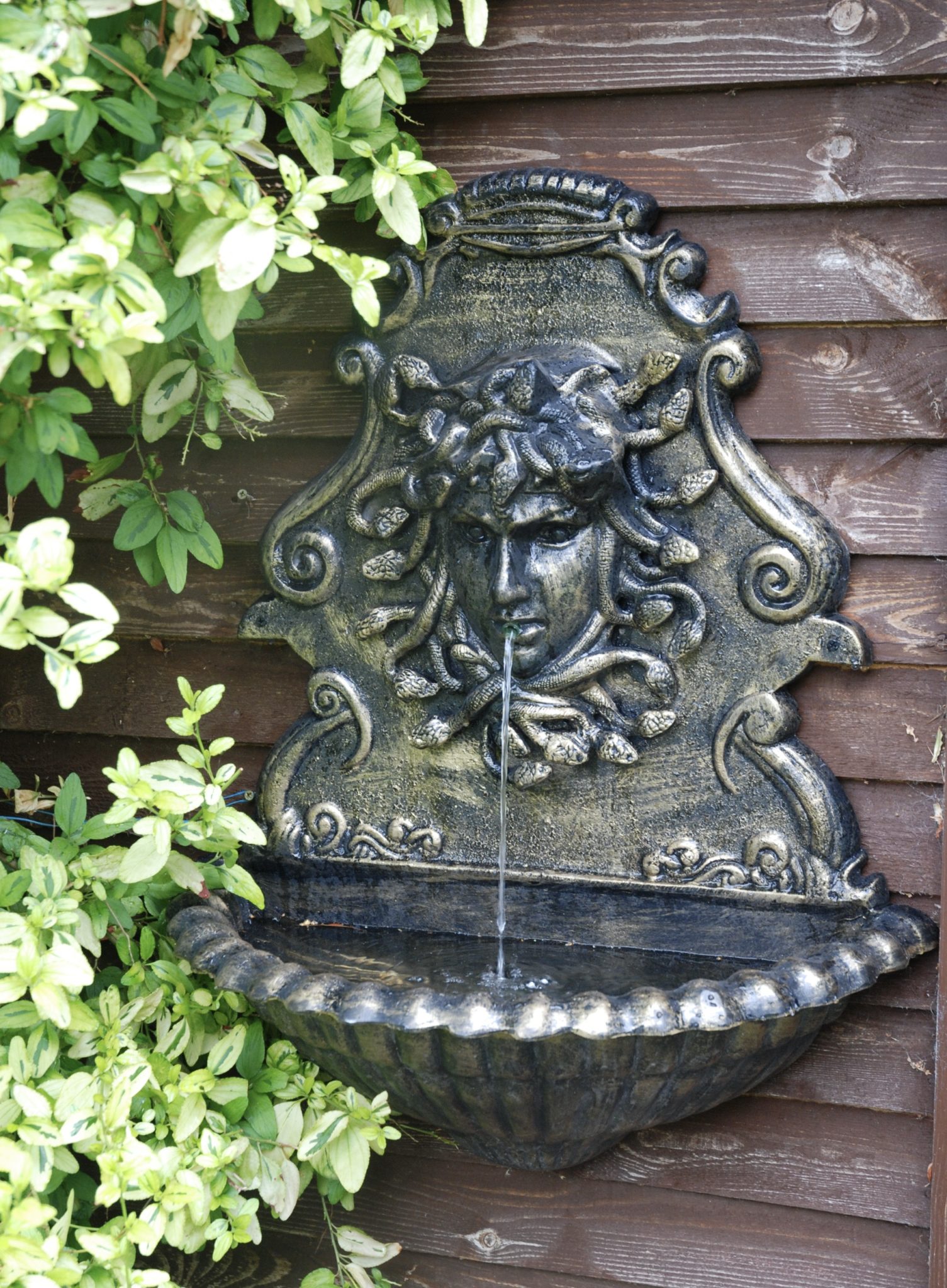 Medusa Wall Water Fountain | Garden Wonders UK